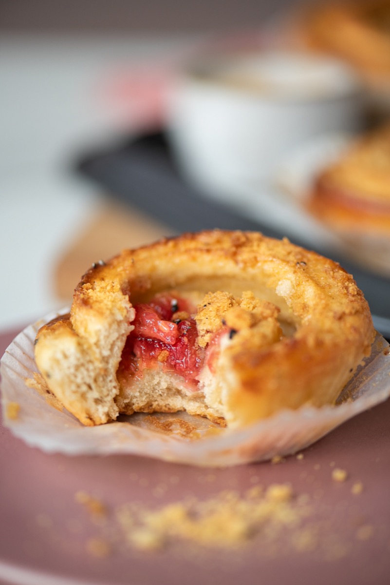 Snurrade kanelbullar med mandelmassa - Salt som Socker