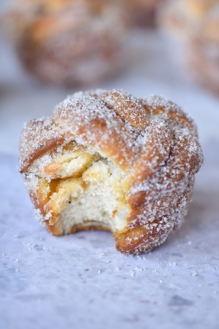 Snurrade kanelbullar med mandelmassa - Salt som Socker